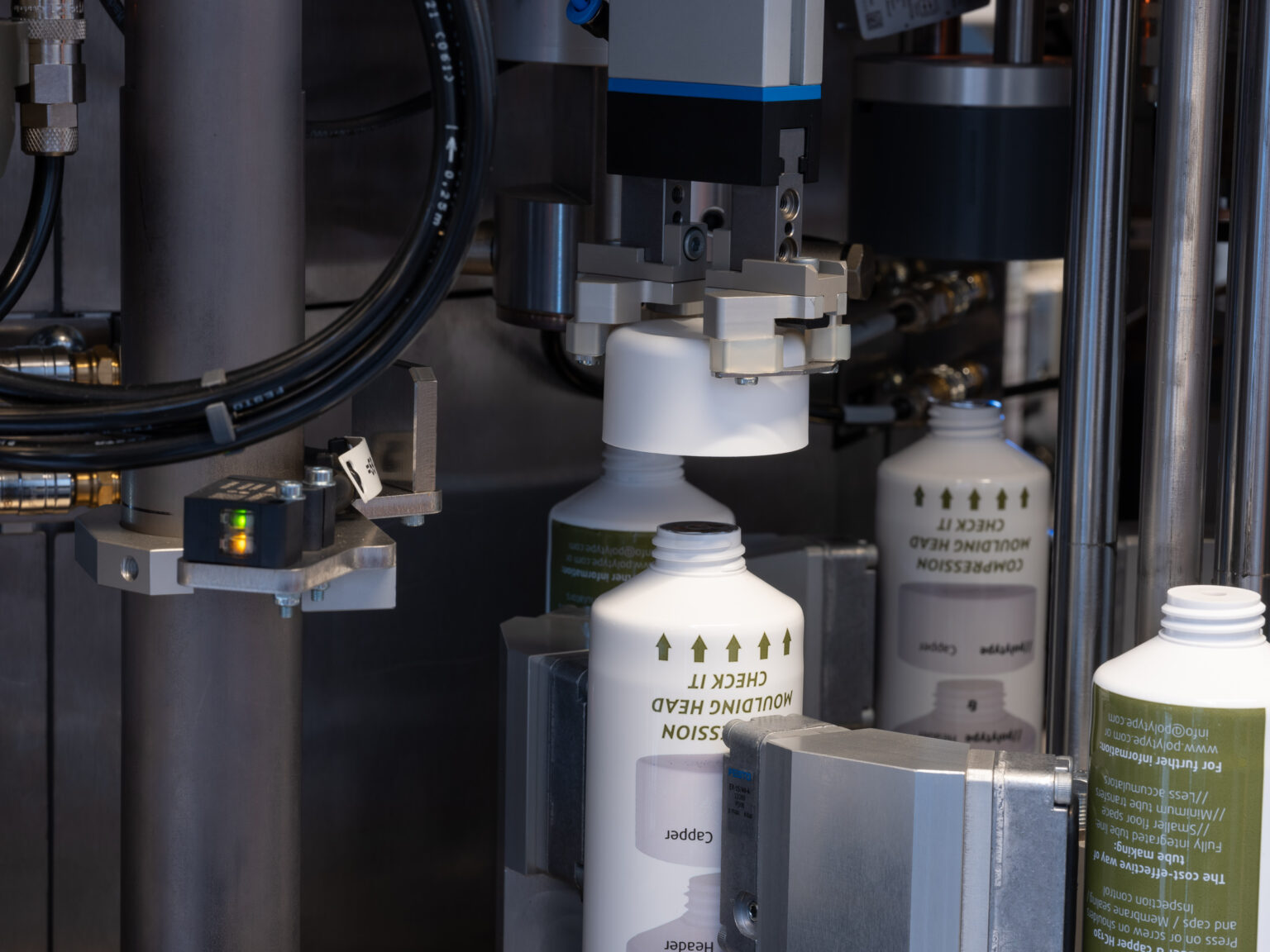 Extruded tube manufacturing - Polytype